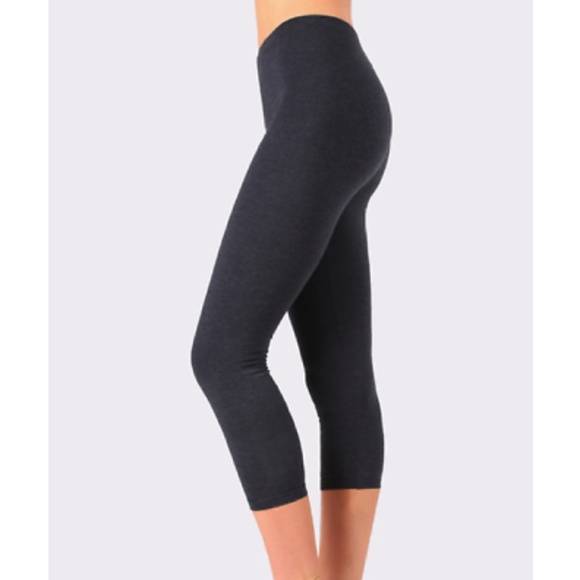 Zenana Outfitters | Pants & Jumpsuits | New Cottonspandex Basic Capri Leggings 2 Pack | Poshmark